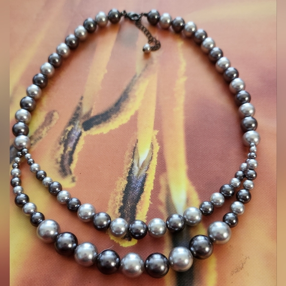 Rmn | Jewelry | Vintage Chocolate Beige Necklace | Poshmark